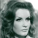 [Picture of Sara Leighton]